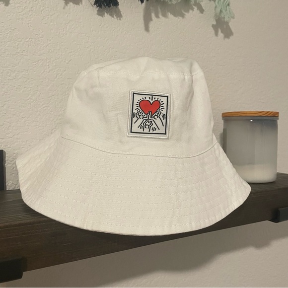 Primark | Accessories | Primark Keith Haring Collab White Bucket Hat ...
